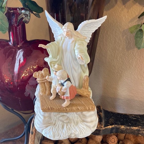 Lefton | Accents | Vintage 988 Guardian Angel Music Box Figurine | Poshmark